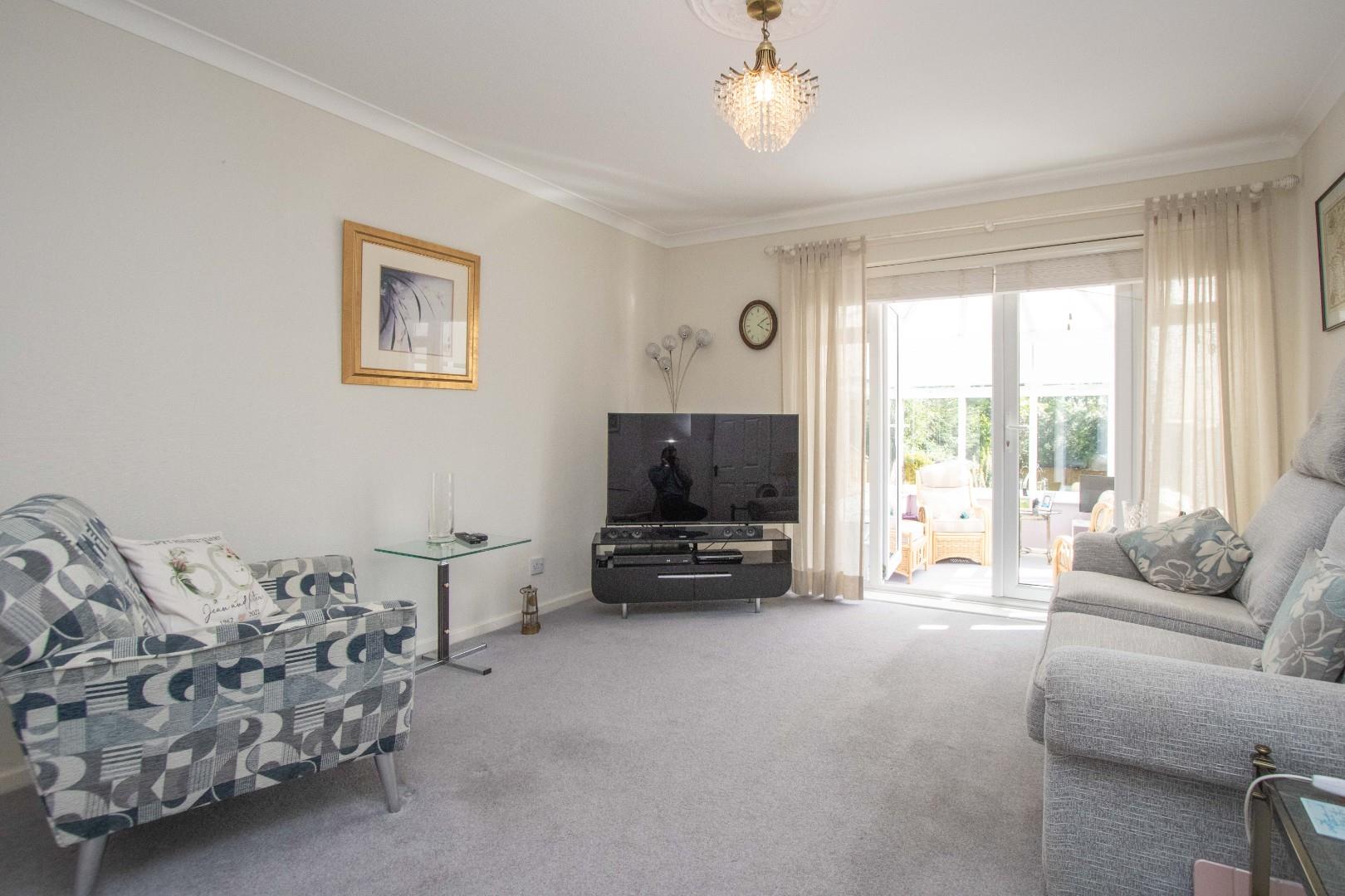 Broom Hall Drive, Broompark, Durham – Robinsons